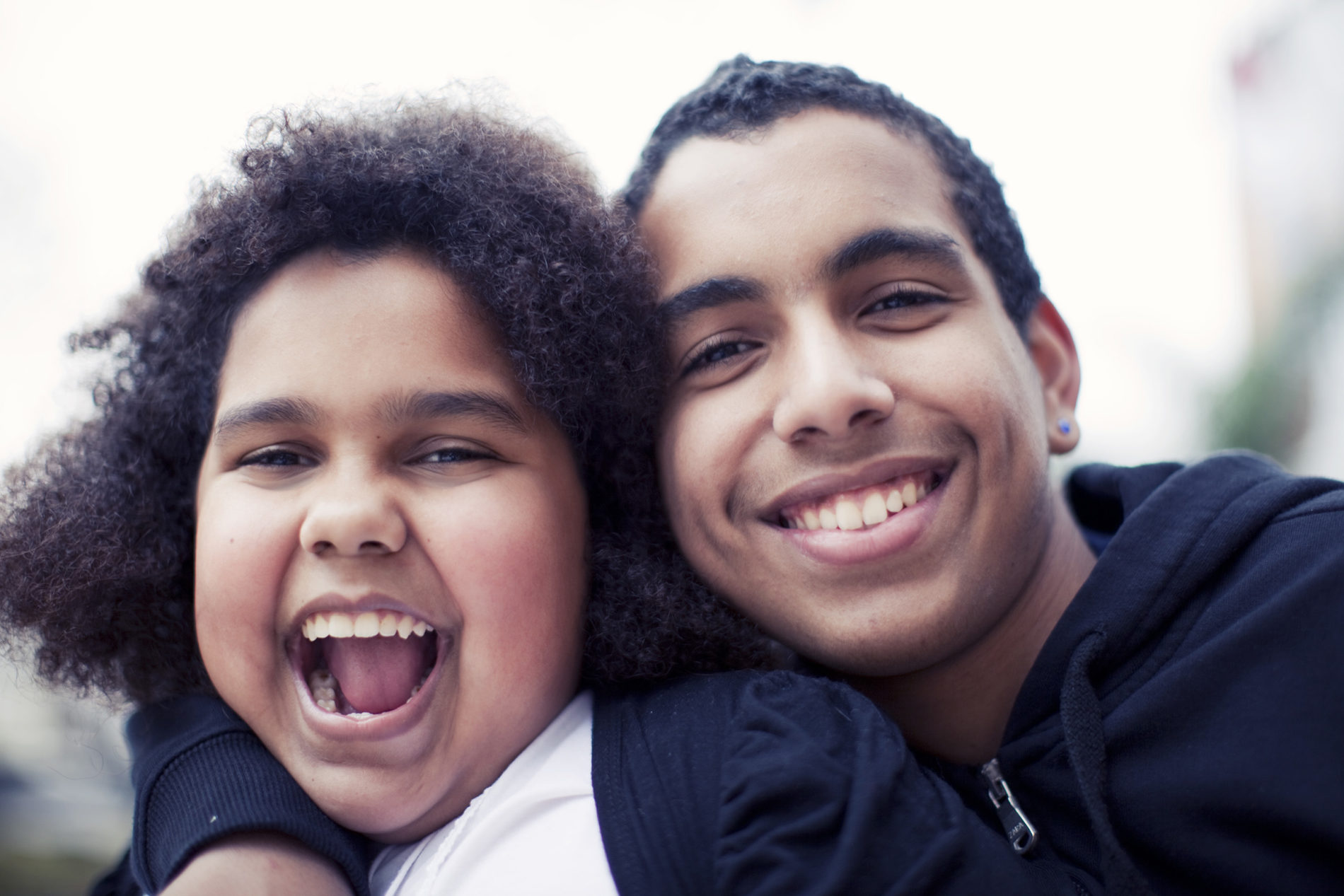 Five Tips on How to Best Support a Sibling of a Child with Autism ...